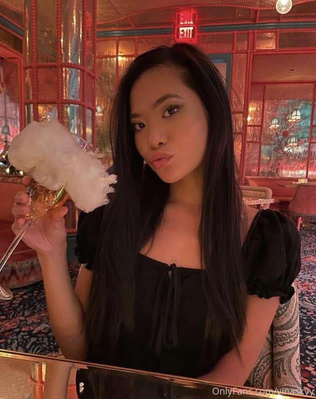 🌹💌💋 Vina Valentine 5 🌹💌💋 Is In Your Dms By Vinaskyy From